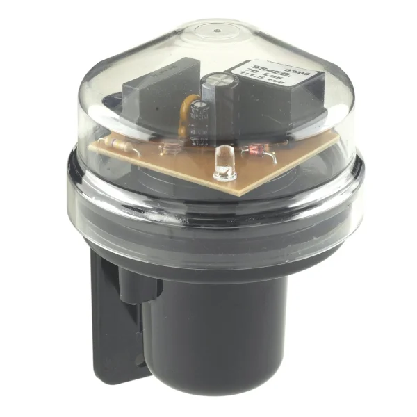 Newlec Photocell Kit NEMA On/Off Type 70/105Lux Black/Opal C/W Base ...