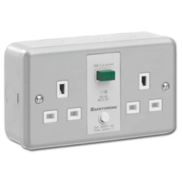 Greenbrook Socket RCD Twin Unswitched 13A Metal – Go Magpie – Trusted ...