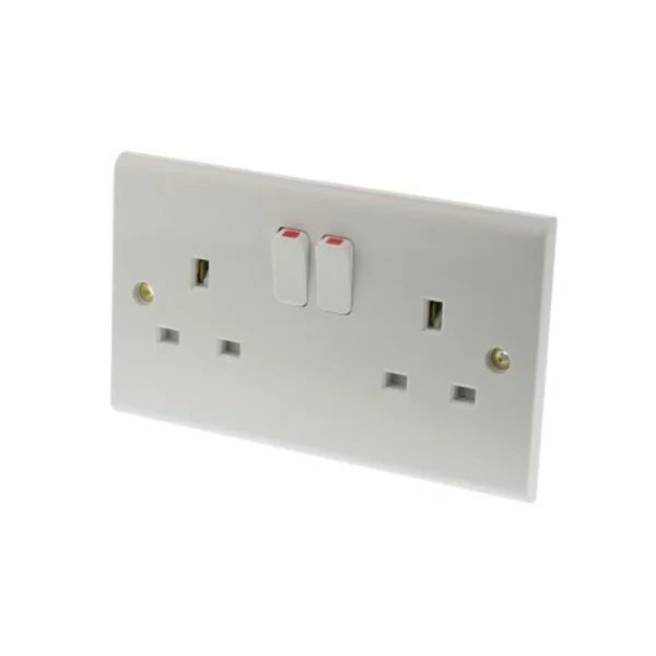 Deta Socket 2 Gang Switched DP 13A Slimline Curved Edge White – Go ...