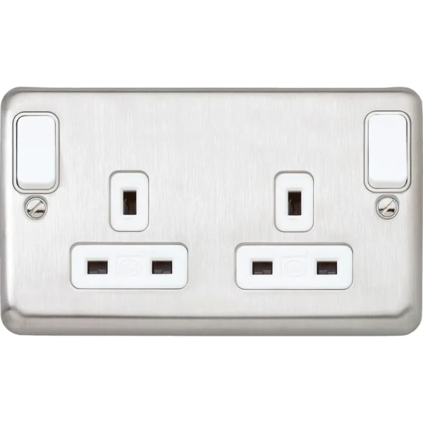 MK Electric MK Socket 2 Gang Switched Double Pole Dual Earth 13A ...