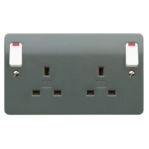 MK Electric MK Socket 2 Gang Switched DP Dual Earth Neon 13A Graphite ...