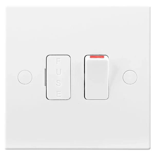 Luceco Connection Unit Fused Spur Switched 13A White – Go Magpie ...
