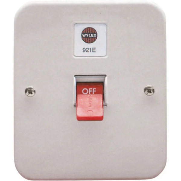 Wylex Enclosed 32A TP Switch with Switched Neutral – Go Magpie ...